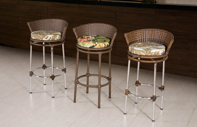 Banqueta em fibra sintética Arcobalena Giratoria – Ateliê Móveis Sucesso